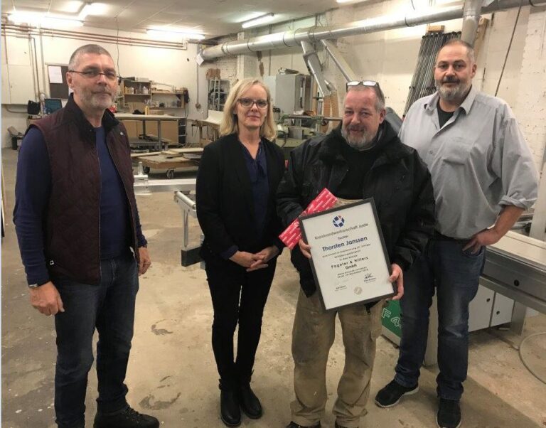 Thorsten Janssen feiert 25 jähriges Jubiläum bei Pageler & Hillers GmbH ...